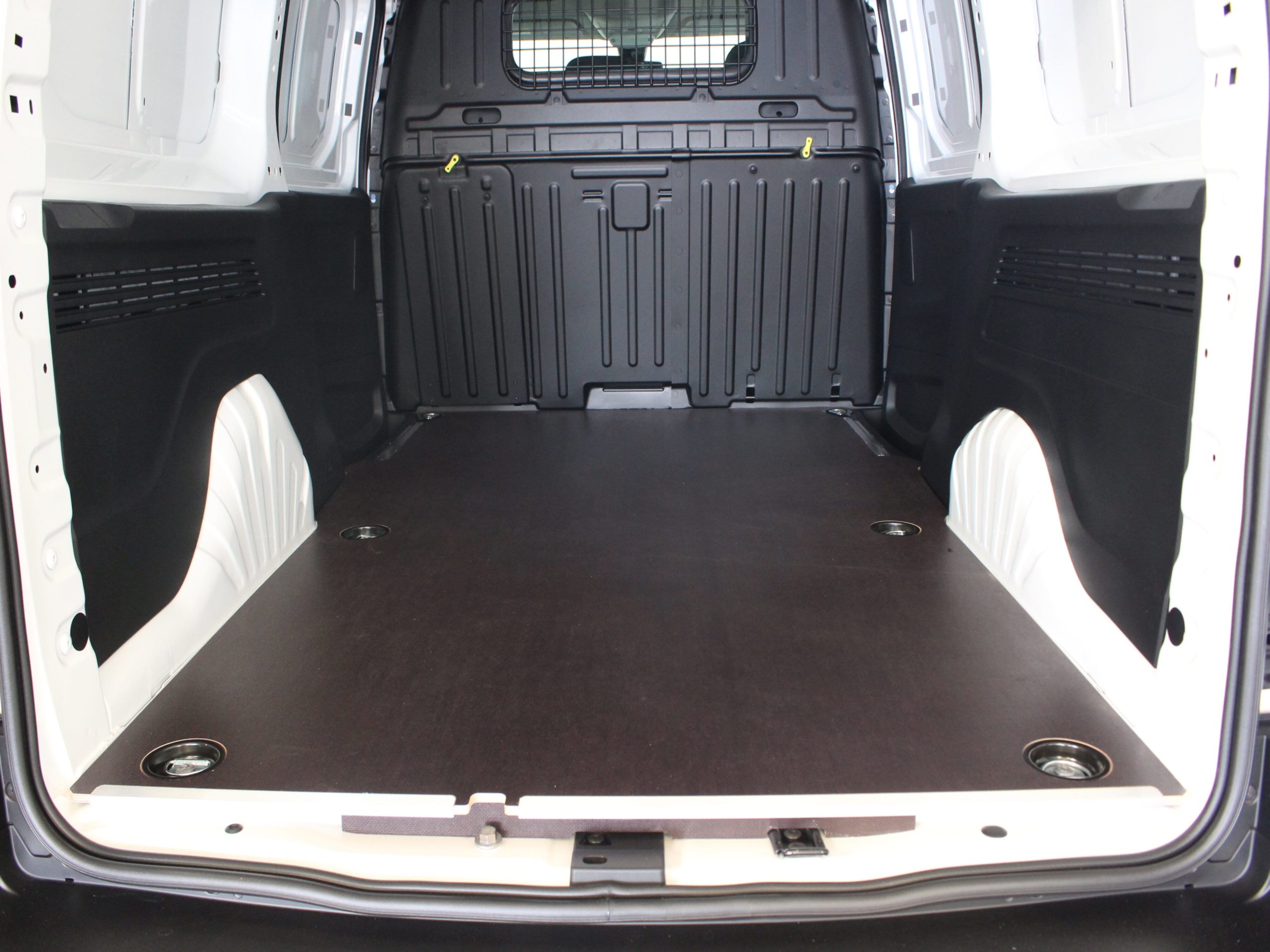 CMH Peugeuot East Rand - Peugeot Partner rear - CMH Peugeot